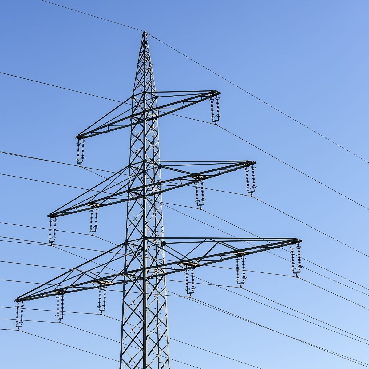 Solar High Mast Pole Manufacturer – 16 to 30.5 Meters